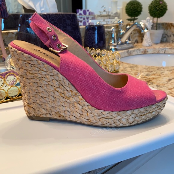 Diba | Shoes | Euc Diba Bubble Gum Pink Slip On Wicker Heels Open Toe ...